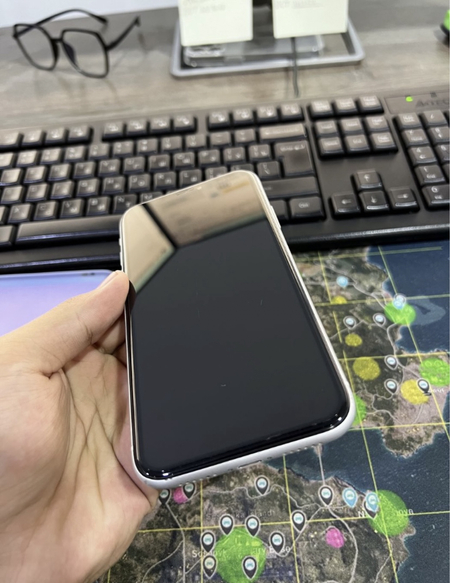 iPhone XR отличный аппарат