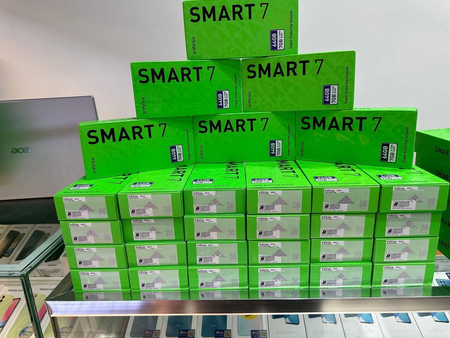 Infinix smart 7 3/64gb