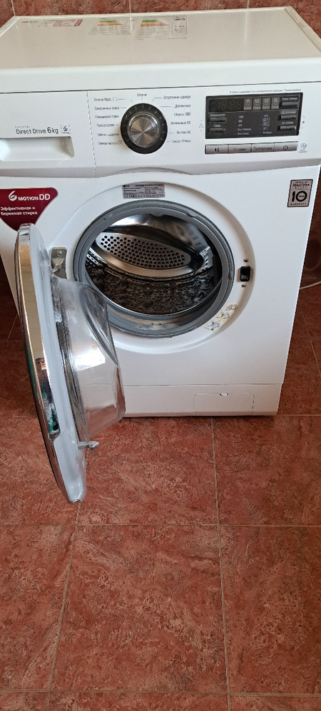 Продаётся стиральная машинка  LG.