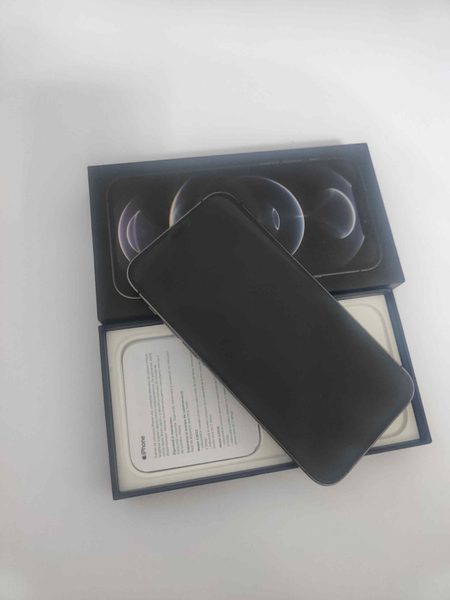 iPhone 12 pro LLA ideal holatda