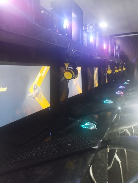 Game club      .