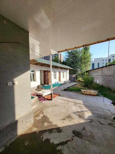 Nurafshon uylari