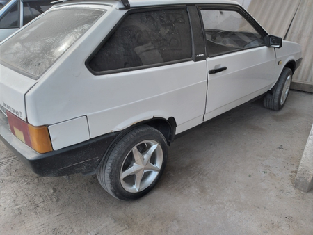 Lada 2108 xolati juda yaxshi