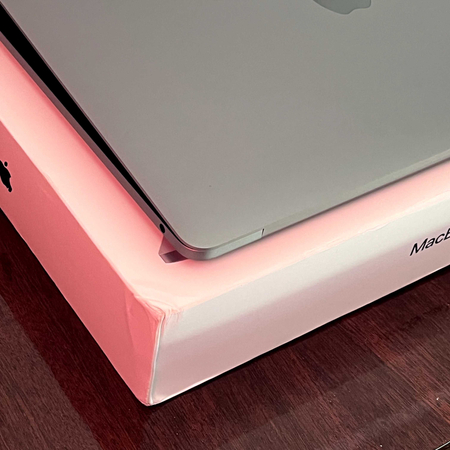 Macbook pro M1 batareyka 100%