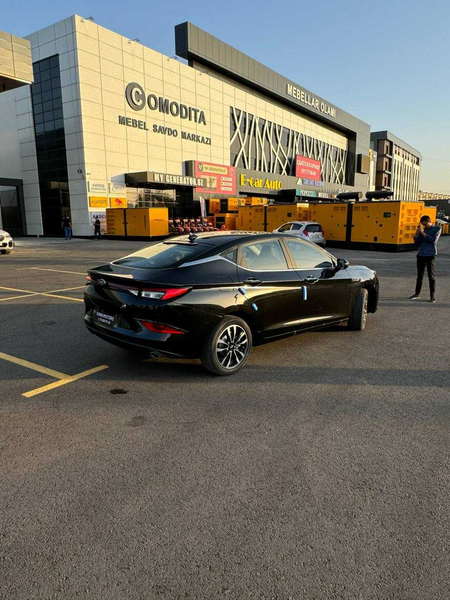 JAC J7 Liftback : Малибудан қолишмайдиган модел