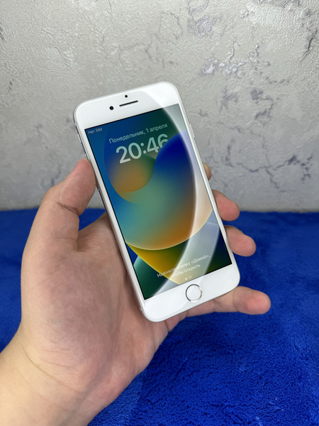 Iphone 8 ideal 64GB qurt