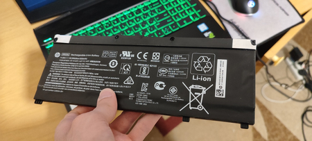 Ноутбук HP i5-8300H в хорошем состоянии

Ноутбук HP Pavilion Gaming 15