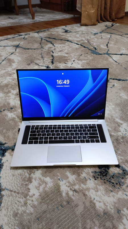 HONOR MagicBook 16 Pro