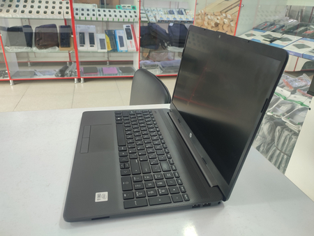 HP core i5 10 avlod ideal holatda dasturchilar uchun