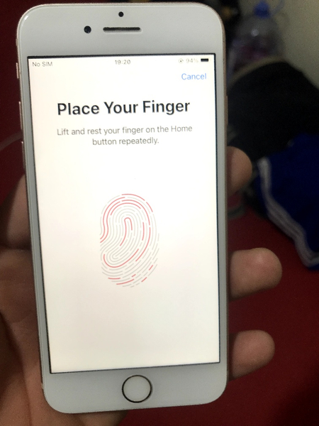 iPhone 8 64gb gold