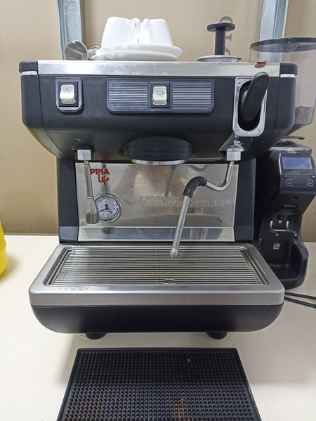 Кофемашина Nuova simonelli Appia