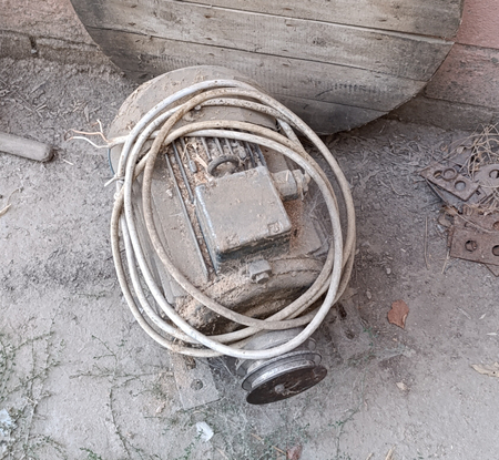 Chorva mollari uchun yem kunjara ishlab chiqarish