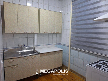 Парк Г.Гулям 1/3/4 Торговый центр