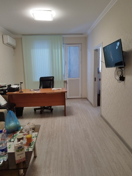 Продается  Офис. Чиланзар 16 квартал.