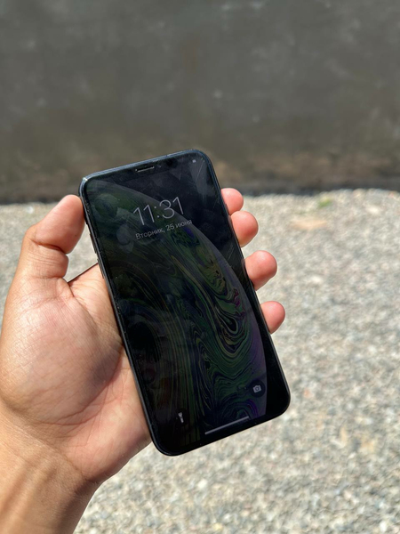 Iphone X sotiladi
