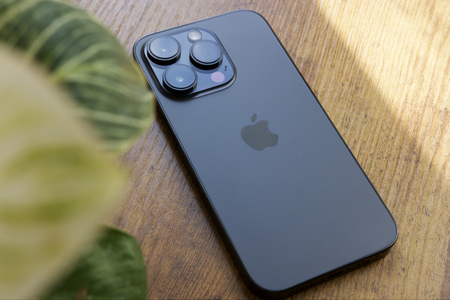 Iphon 14 pro black 128 gb. С горантией !
