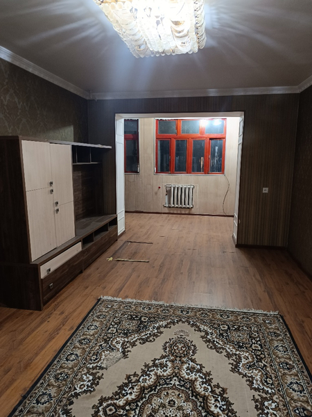 Мирзо-улугбекский район  Ялангач продам 3 комнатную под нежилое