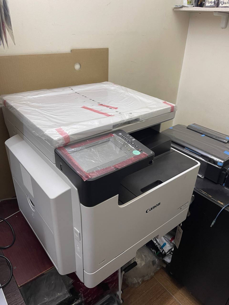 Лазерное Canon imageRUNNER 2425 Почти новый