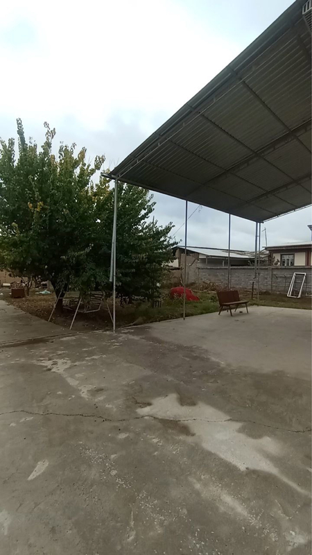 Уй сотилади 12 сотих