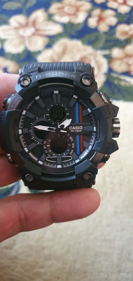 Часы  Casio G-Shock wr 20 bar original 100% made in Japan