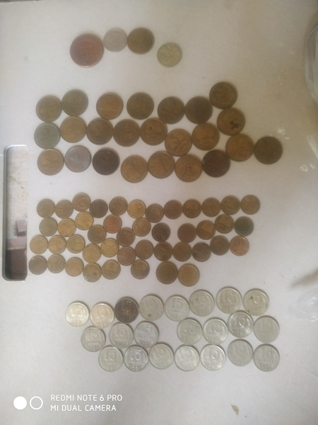 Продается манеты СССР и России