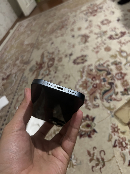 Iphone 14 - 128 gb 650 y.e