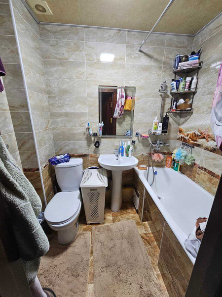 谷 129899 谷 Algoritm 30 mavzeda kvartira sotiladi 5/3/4 110 м²