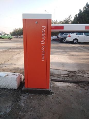 Установка камеры домофона турникета шлагбаум