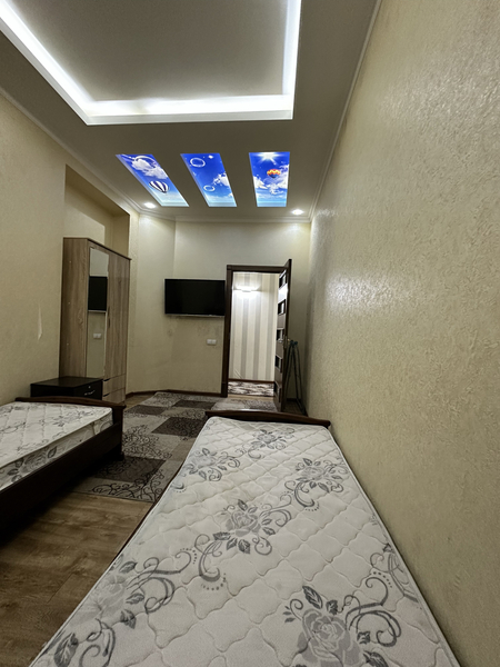 Продается квартира на Ценр Луначарском 3 ком , ремонт, мебель, техника