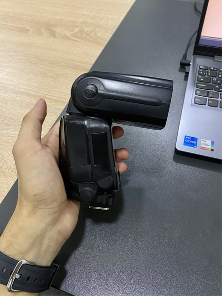 Вспышка Canon Speedlite 600EX-RT в хорошем состоянии