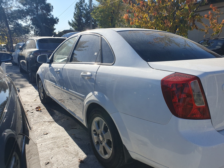 Chevrolet Gentra. Mexanika 2015. Yurgani 359000. Narxi 7300
