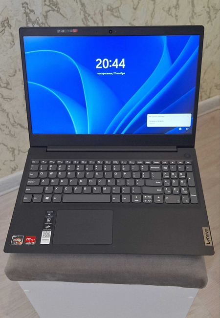 Lenovo idealpad 3 15.6” HD AMD Ryzen 3 3250U 4GB/ 256SSD