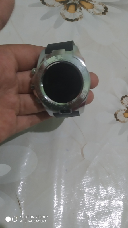 Smart soat sotiladi