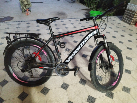 Velosiped sotiladi