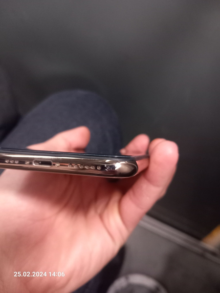 iphone Xs 64tali 155 $