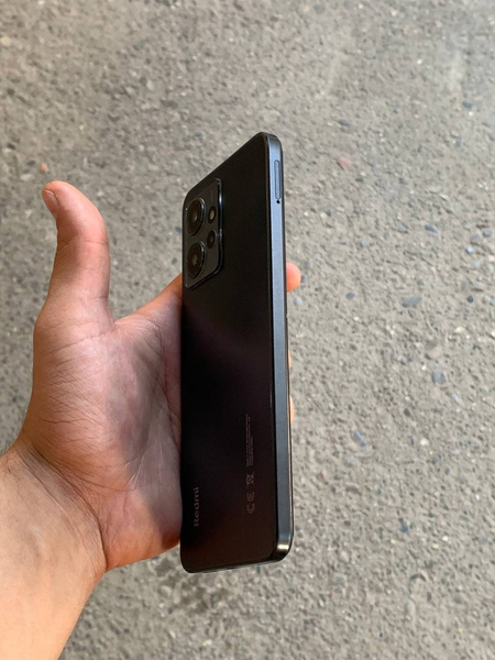 Redmi  12  not orginal