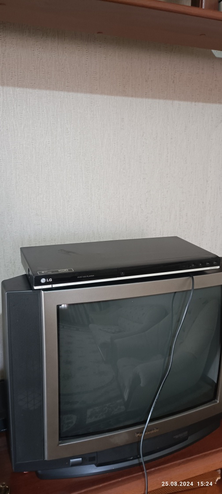 Продам телевизор Panasonik