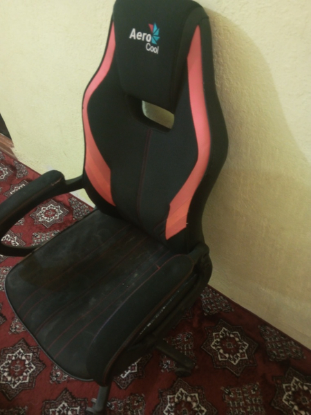 Game kreslo sotiladi