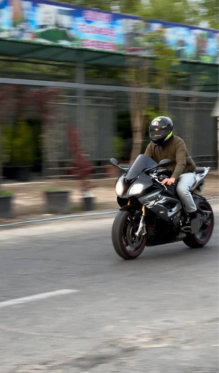 Bmw s1000rr sotiladi!