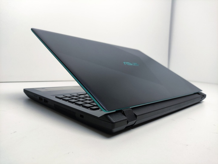 Мощный игровой ноутбук Asus X560!