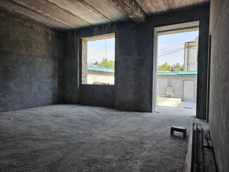 Продается Евро дом на Центре Луначарского  550м2