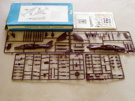 Сборная модель самолета МиГ-21 (НПО “Вектор”, СССР, 1/72). РАРИТЕТ!