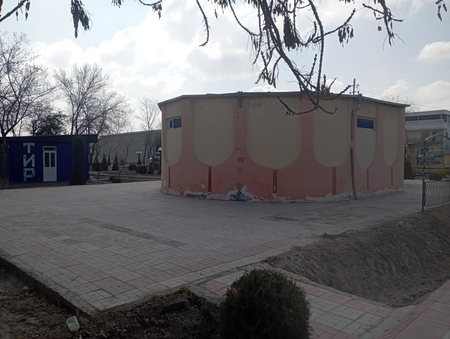 Ишлаб Турган нотурар бино сотилади