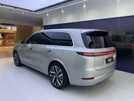 Lixiang 6 Max цвет Стальной, Заводской Парог,Диски 21R в Наличи