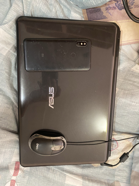 Notebook Asus va Redmi note 6pro