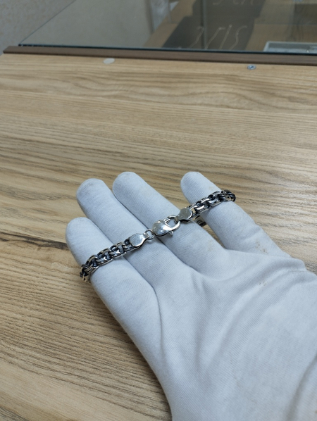 Серебряный браслет с пластиной
