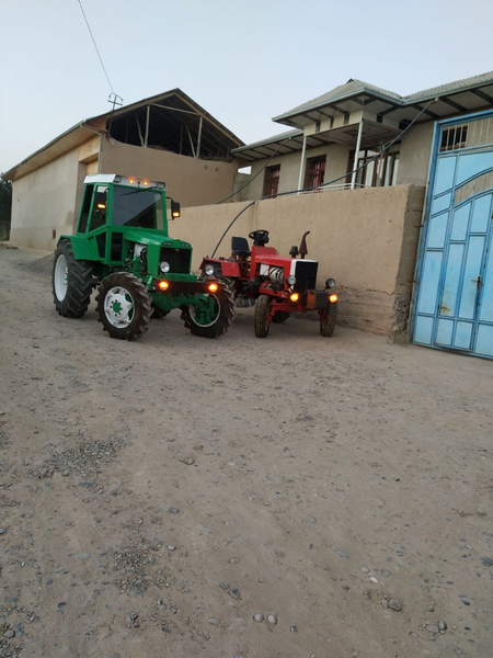 t40 traktor zavodi,