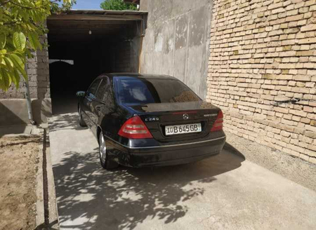 Mercedes 2003 год