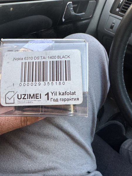 Nokia 6310 sotiladi arginal  korobka dakument hammasi bors