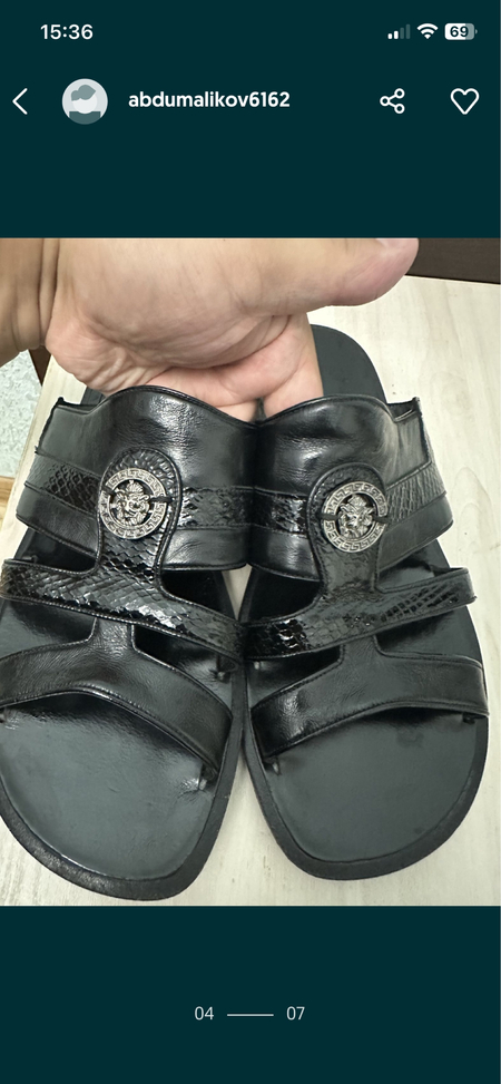 Продам тапочки Gianfranco Ferre